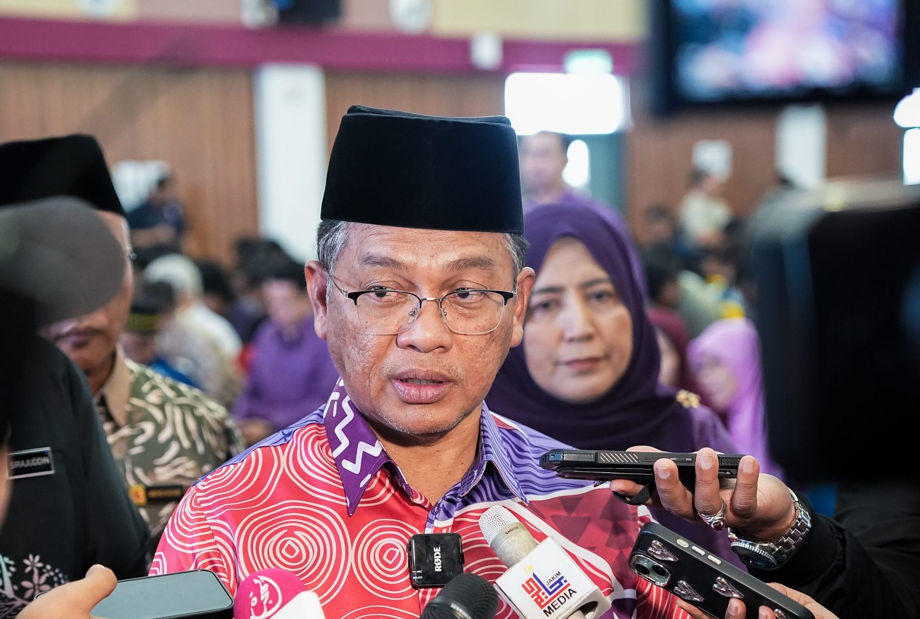MENTERI AGAMA SERU UMAT ISLAM TUNAIKAN SOLAT HAJAT DAN DOA MUNAJAT DEMI ...
