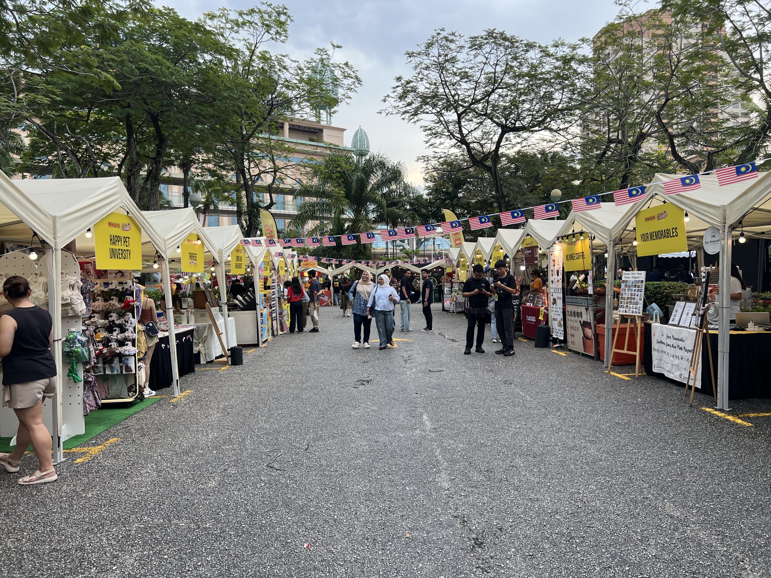 MR D.I.Y. BAWAK KEMBALI “BERSAMA SATU BAZAAR” MERIAHKAN SAMBUTAN ...